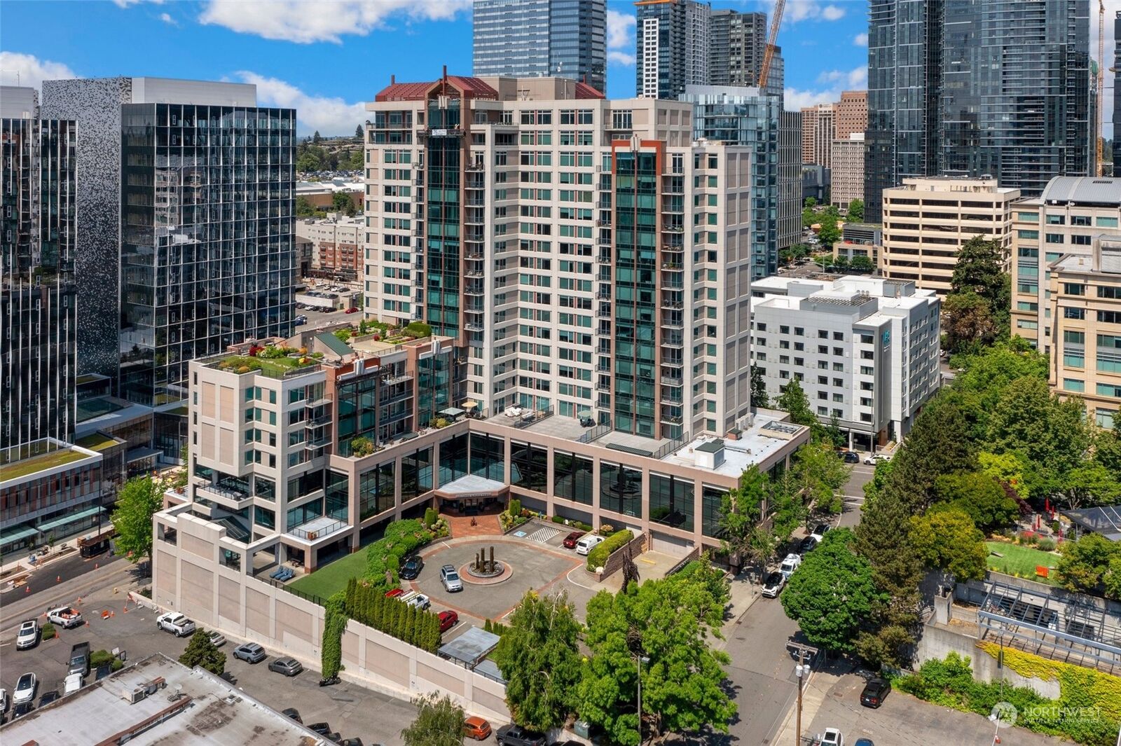 MLS#2076315: 177 107th Avenue NE 2105, Bellevue, WA 98004