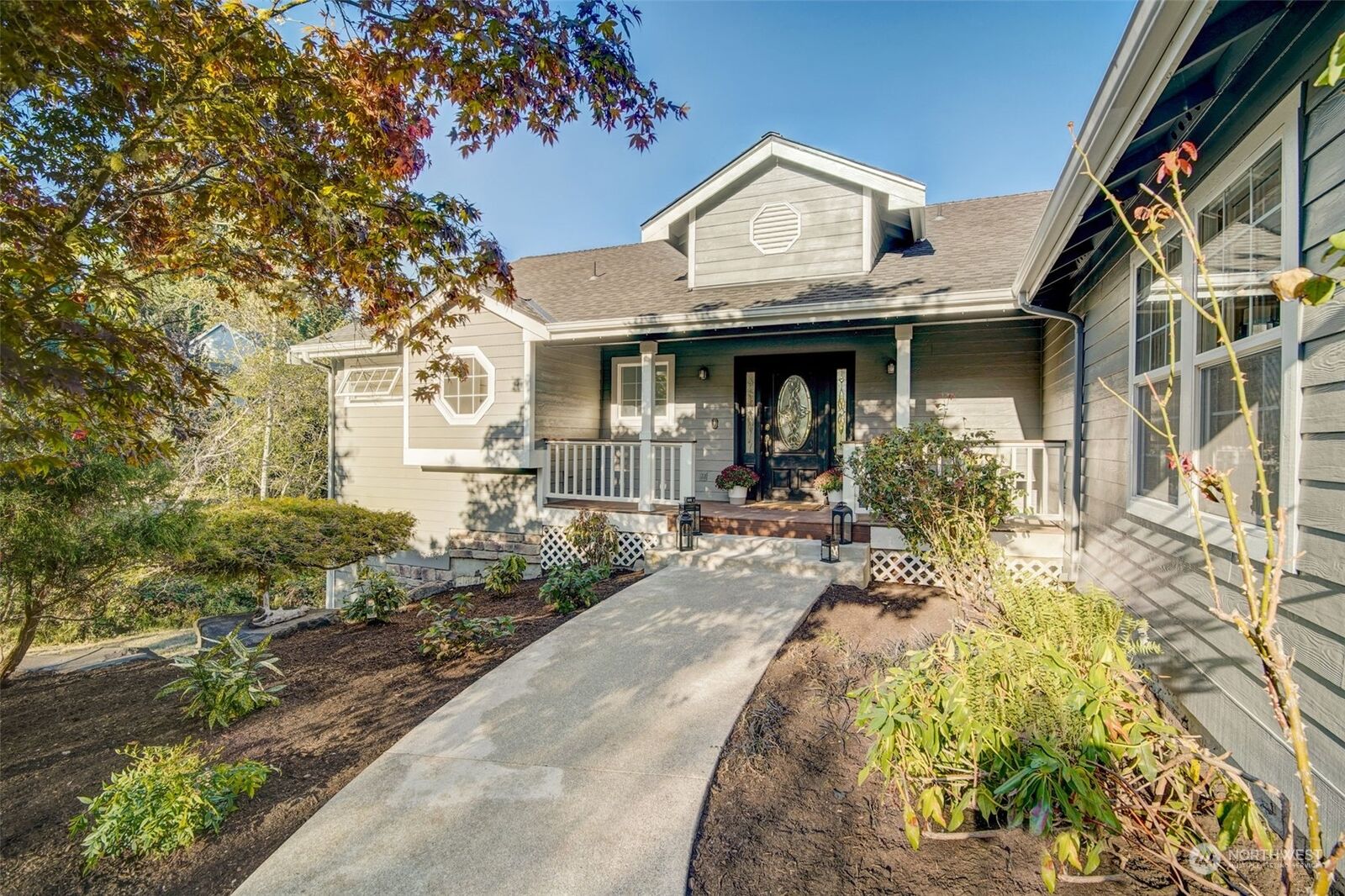 3 bed Fox Island home for sale: 147 Island Boulevard, Fox Island, WA 98333