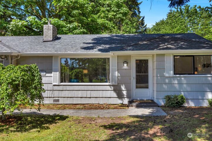 MLS#2218930: 22302 80th Avenue W, Edmonds, WA 98026