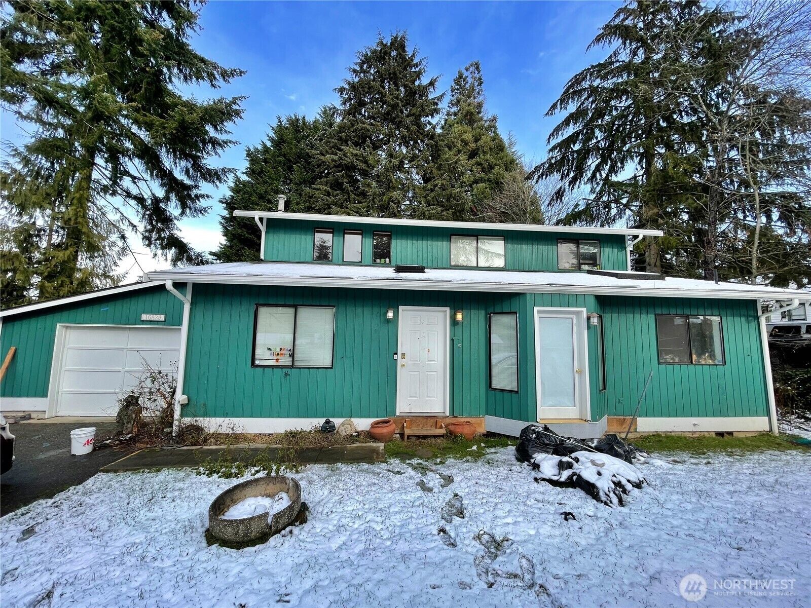 3 bed Burien home for sale: 16828 Ambaum Blvd S, Burien, WA 98148
