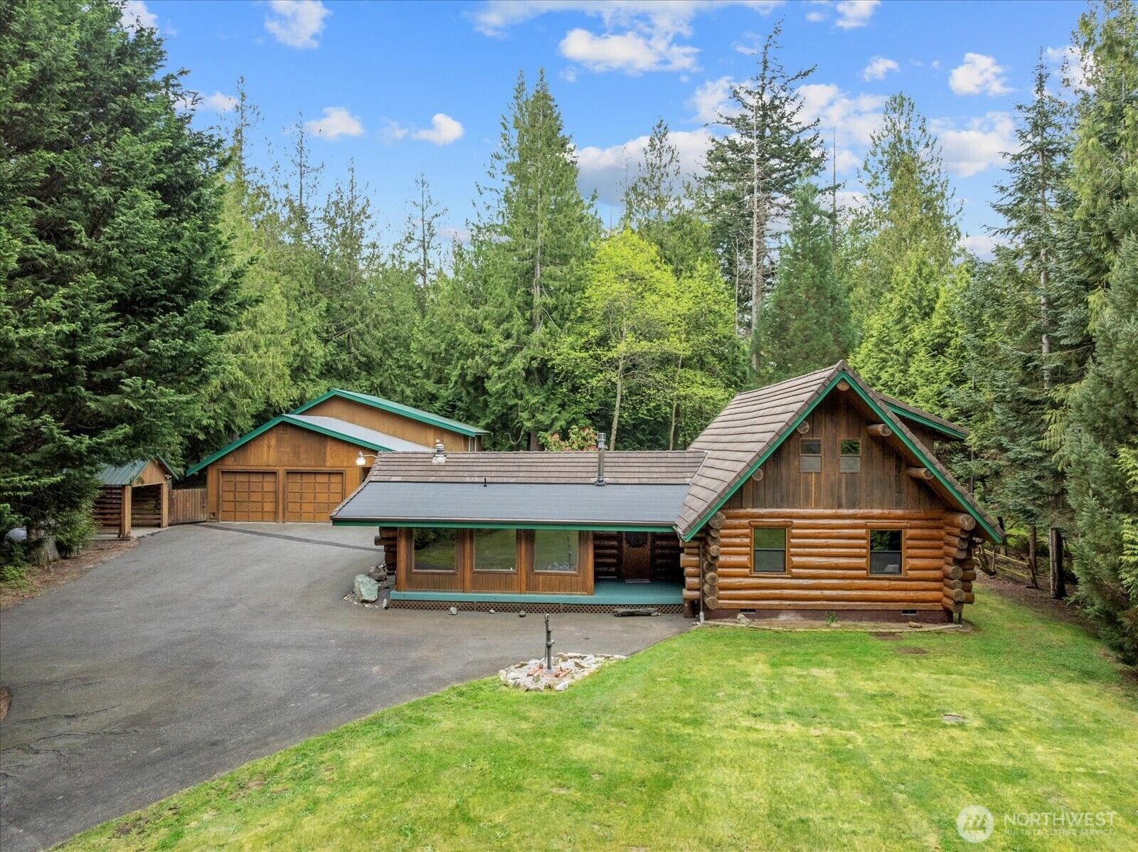 3 bed Bellingham home for sale: 1321 E Smith Road, Bellingham, WA 98226