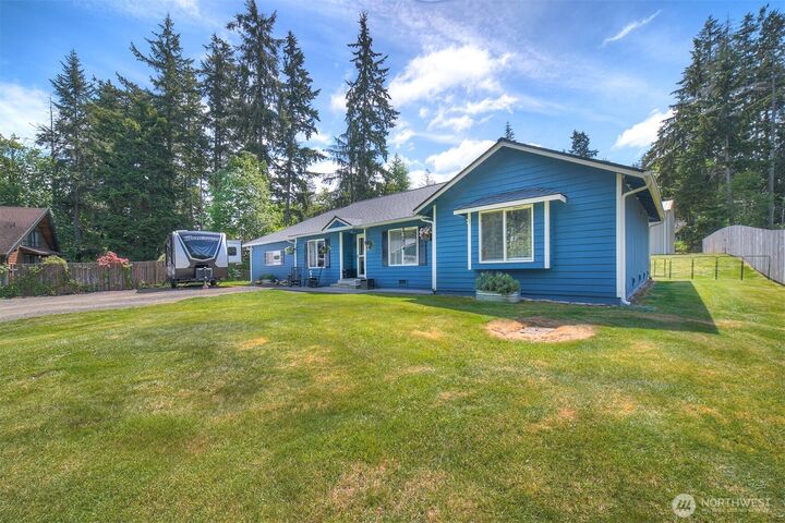 MLS#2375506: 10101 Misery Point Road NW, Seabeck, WA 98380