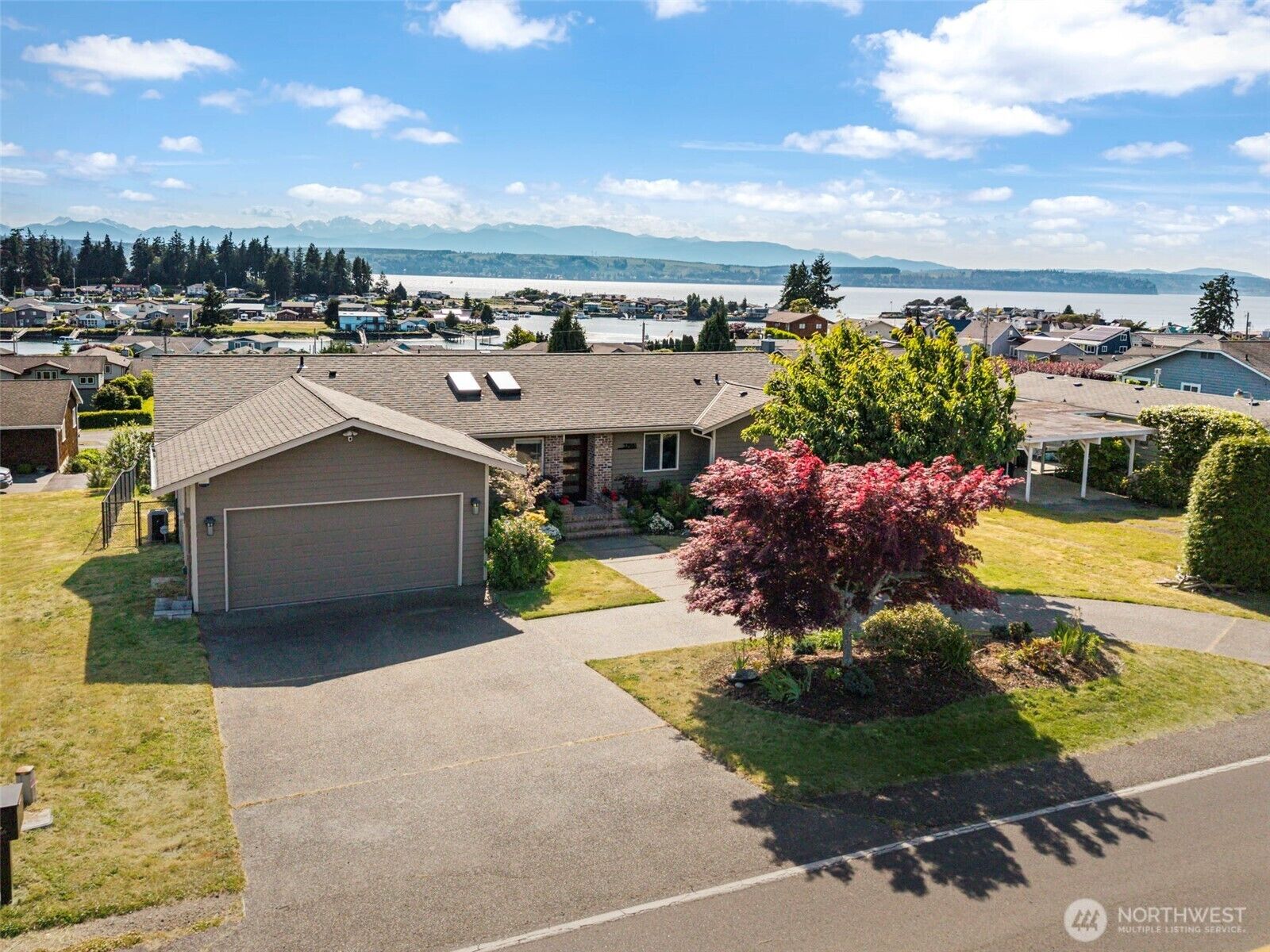 Home for sale in Hansville: 37981 Hood Canal Drive NE, Hansville, WA 98340