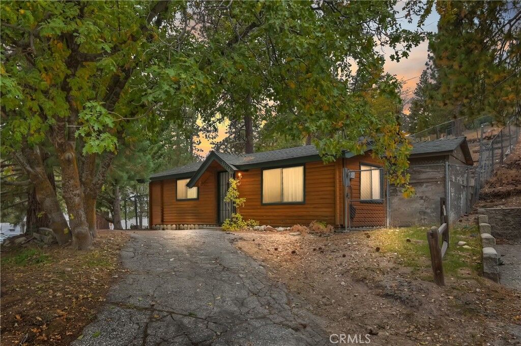 Home for sale in Arrowbear: 32773 Evergreen, Arrowbear, CA 92382