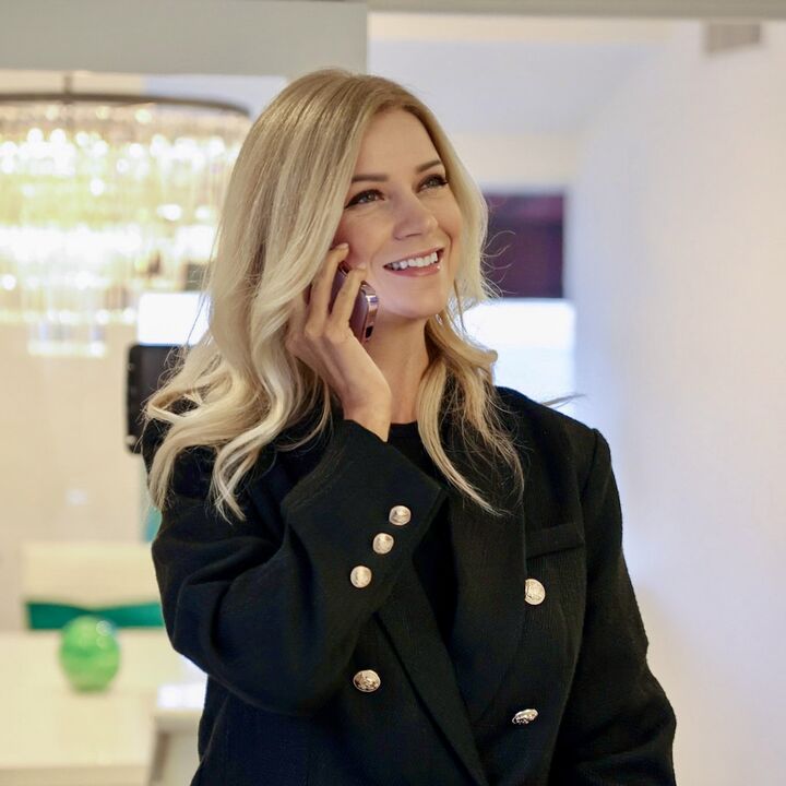 Krisie Cook - Palm Desert - - Windermere - - Windermere Real Estate